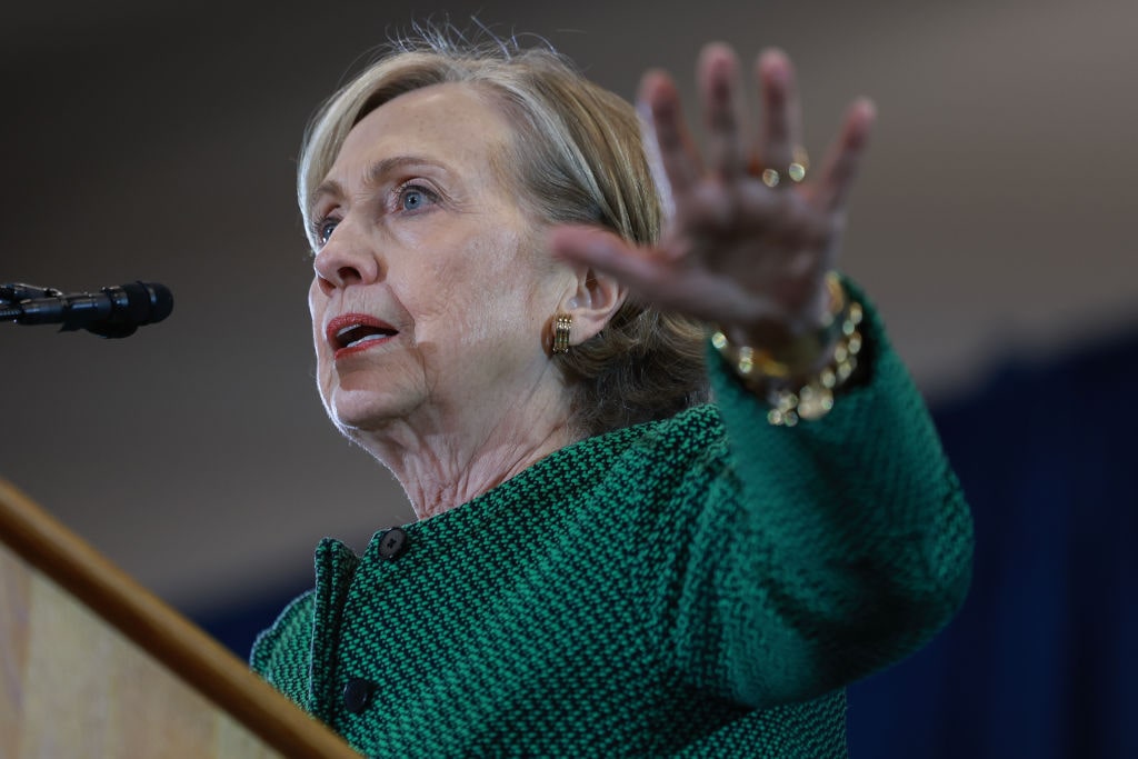 Hillary Clinton Roasted for Mocking Army Anniversary Parade - Liberty ...